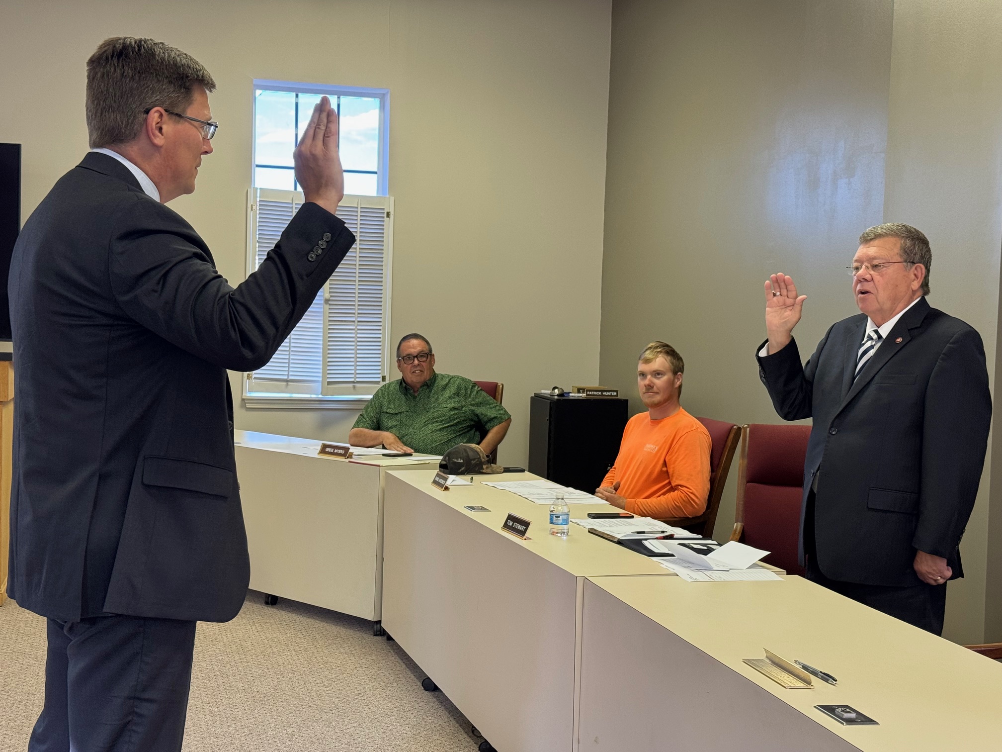 Stewart sworn in as Centerburg's new mayor