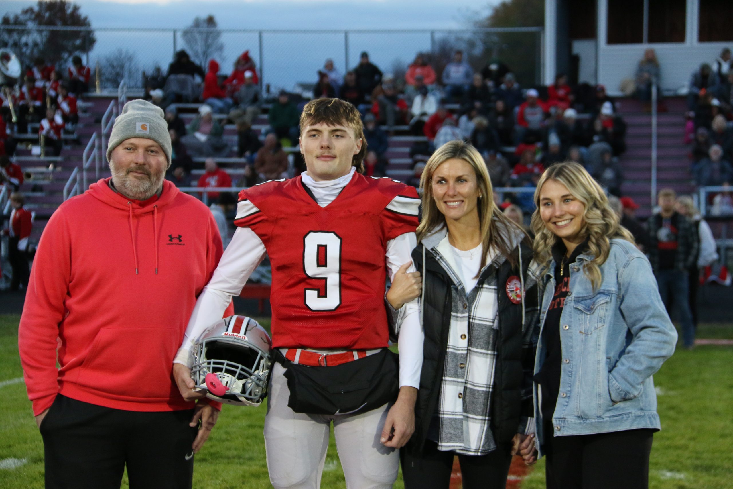 Fredericktown celebrates Senior Night before Freddie-Burg game